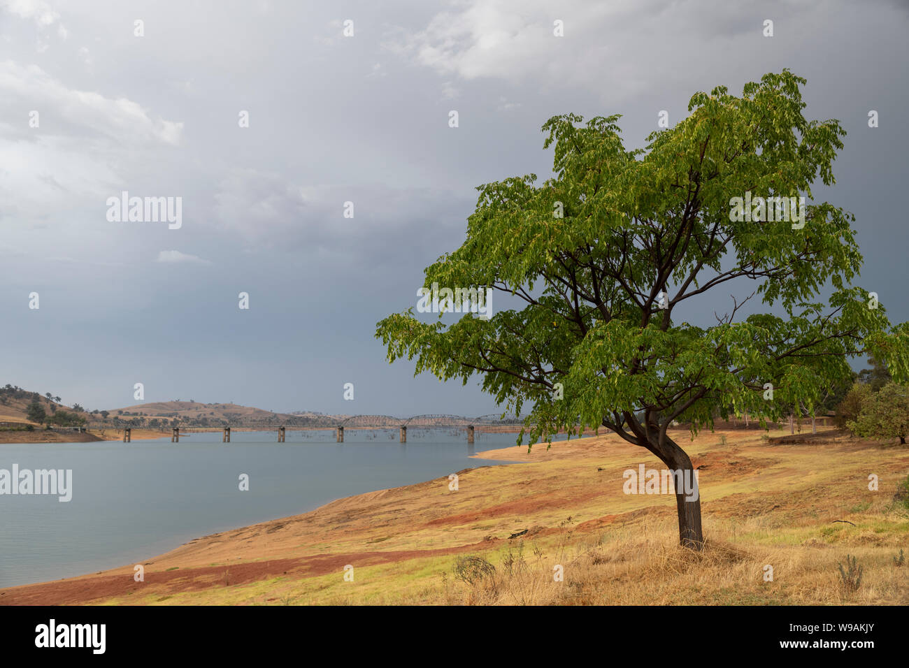 Drought at hume weir hi-res stock photography and images - Alamy