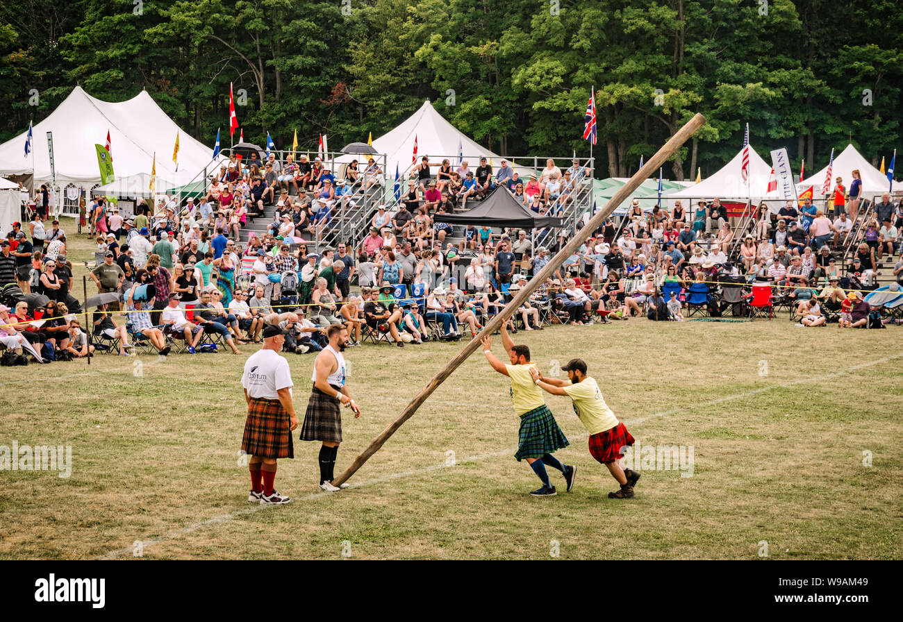 Fergus, Ontario, Canada - 08 11 2018: Traditional Scottish heavies ...