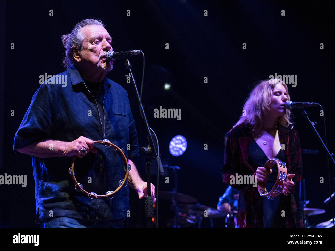 Suzi dian singing hi-res stock photography and images - Alamy