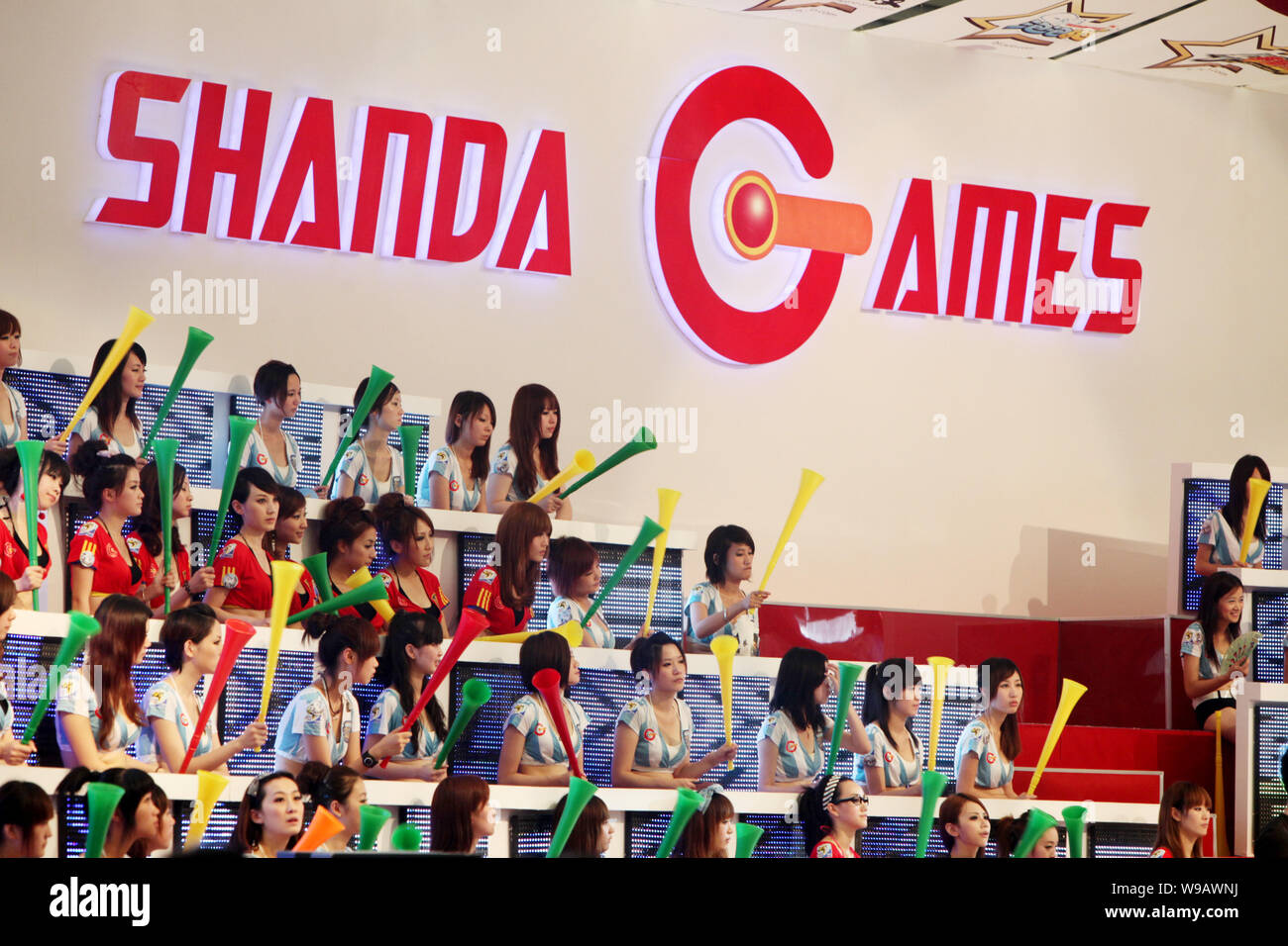 Shanda interactive entertainment hi-res stock photography and images ...