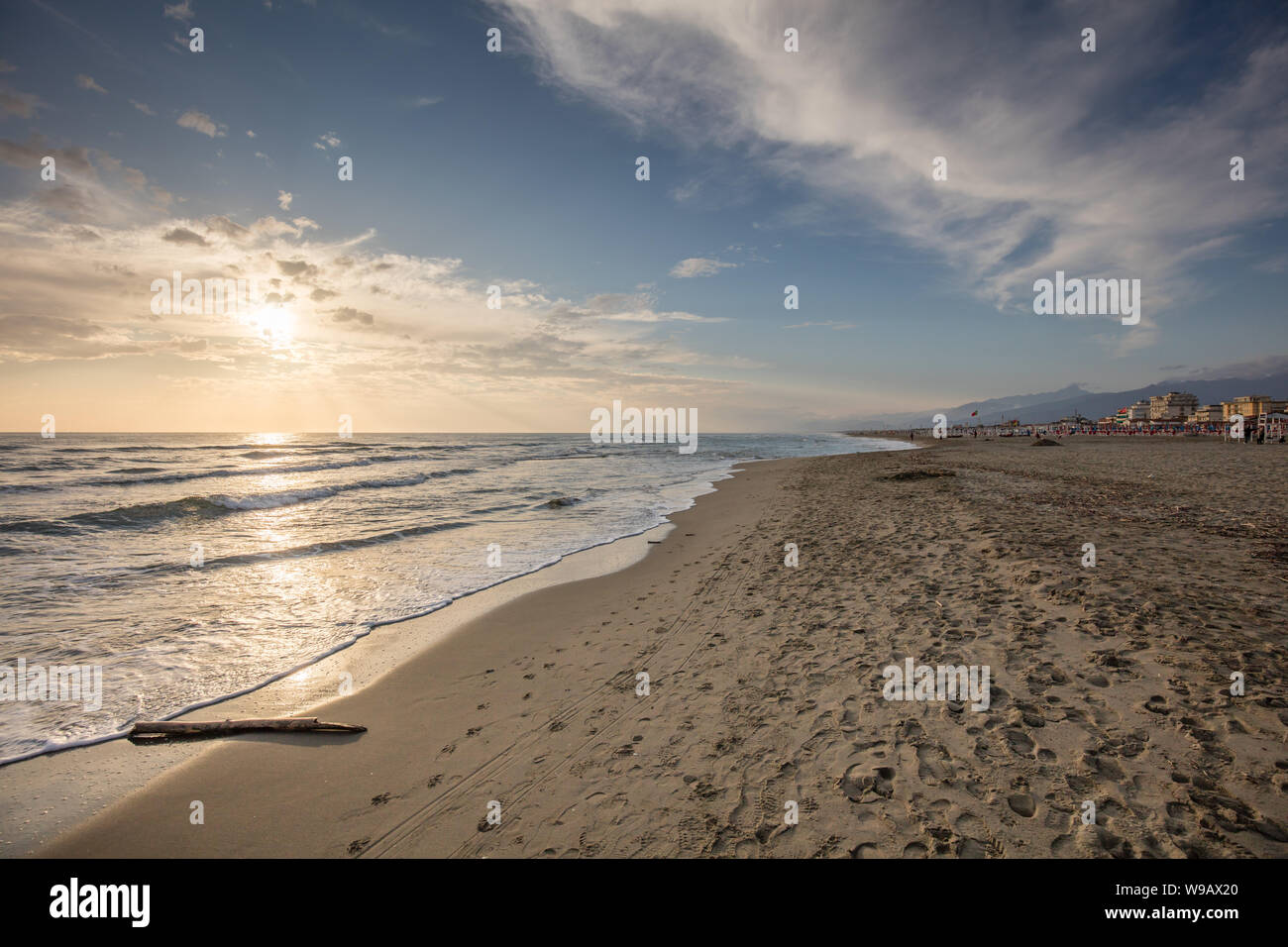 Viareggio beach hi-res stock photography and images - Alamy