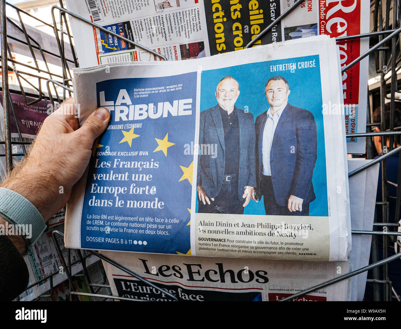 La tribune newspaper hi-res stock photography and images - Alamy
