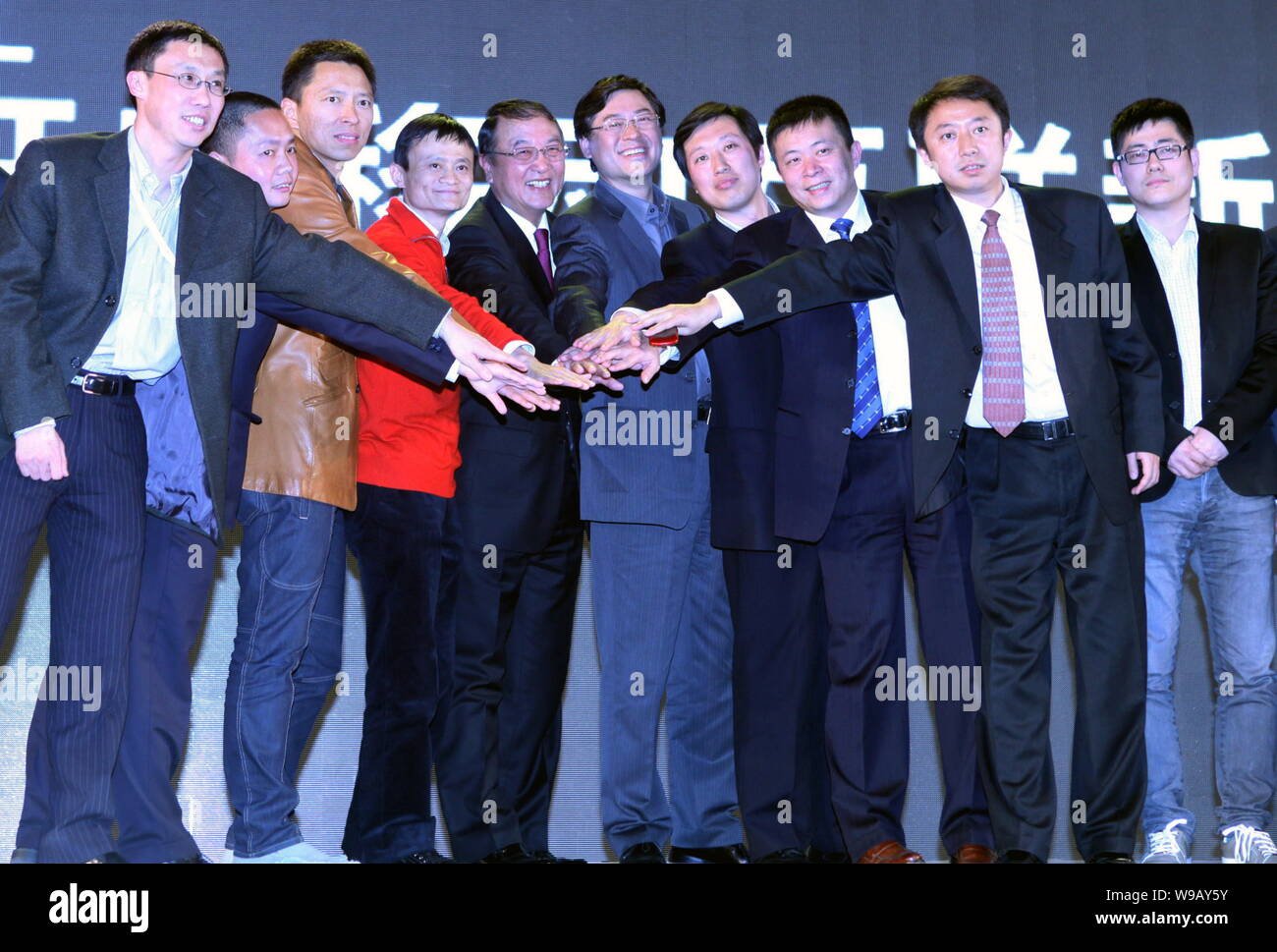 Liu Chuanzhi, fifth left, Chairman of Lenovo Group, Yang Yuanqing ...