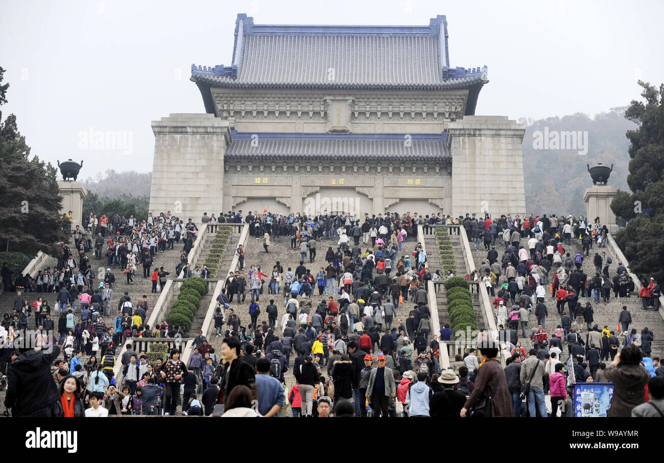 Sun Yat Sen Nanjing High Resolution Stock Photography and Images - Alamy