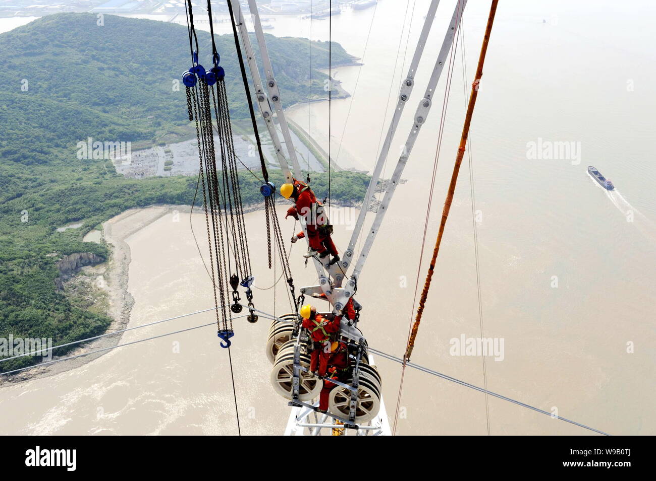 Zhoushan power hi-res stock photography and images - Alamy
