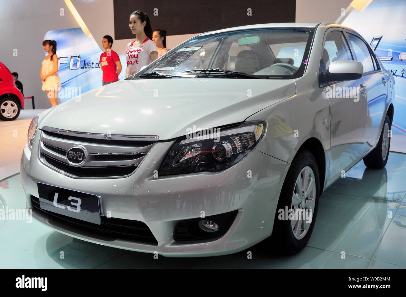 Byd l3 hi-res stock photography and images - Alamy