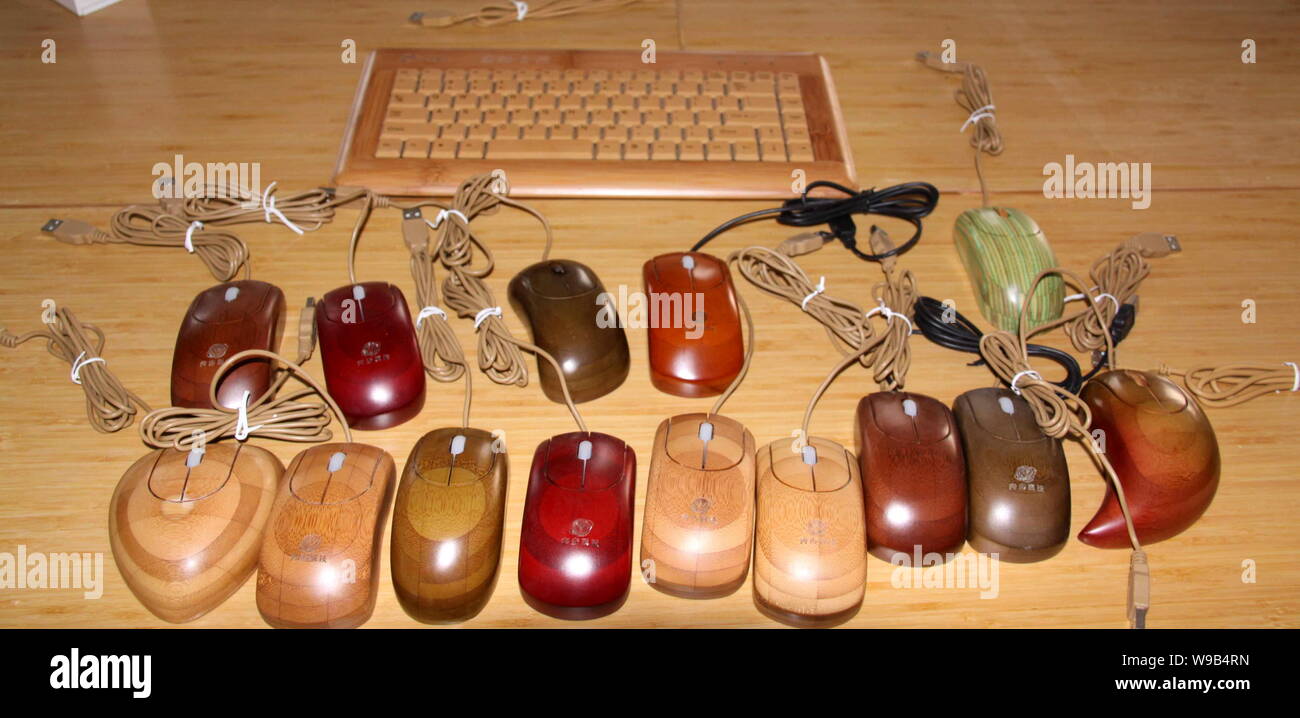 Bamboo keyboard hi-res stock photography and images - Alamy