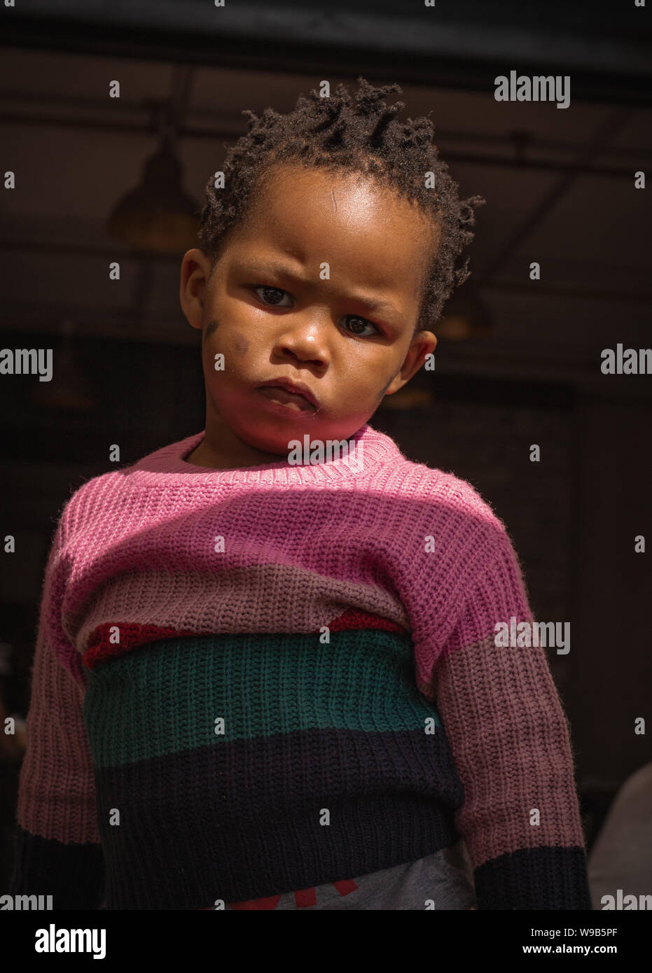 Babyface hi-res stock photography and images - Alamy