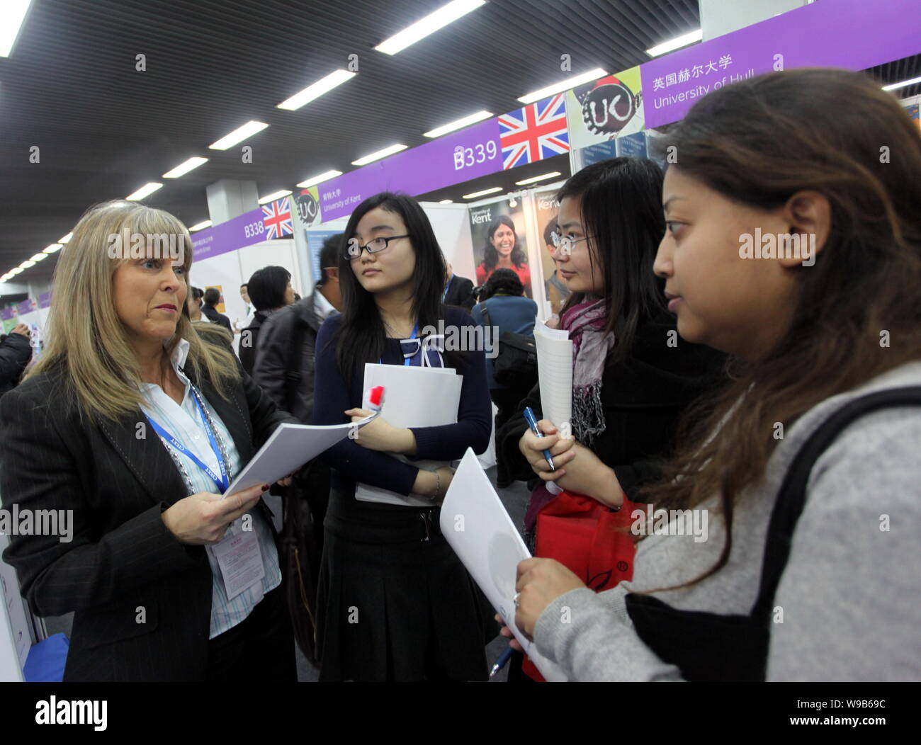 Overseas representative hi-res stock photography and images - Alamy