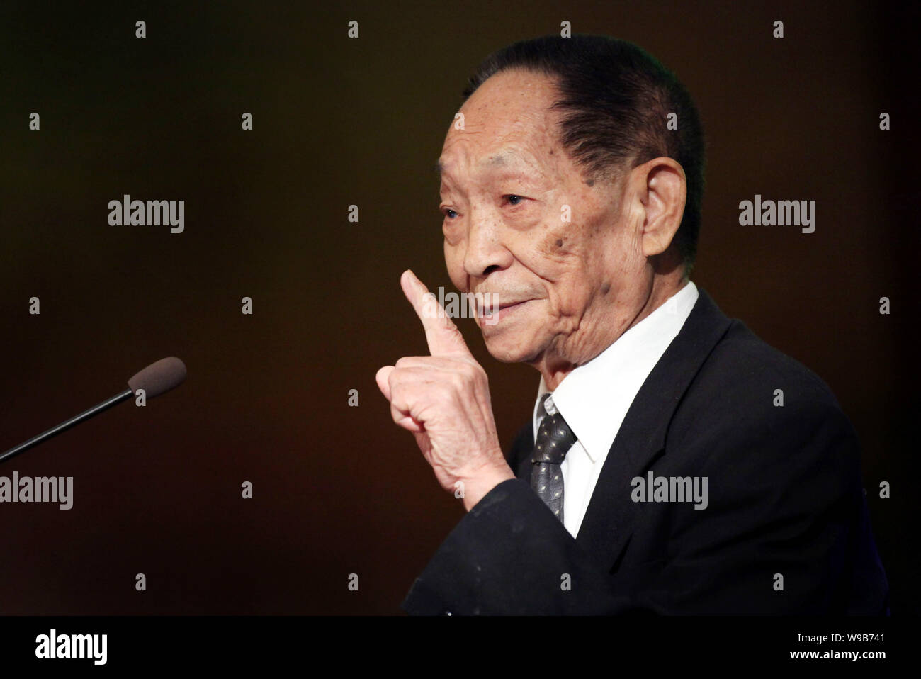 Chinese scientist Yuan Longping, known as the Father of Hybrid Rice ...