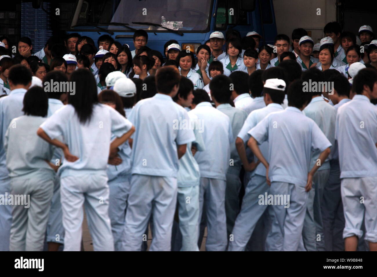 Denso factory hi-res stock photography and images - Alamy