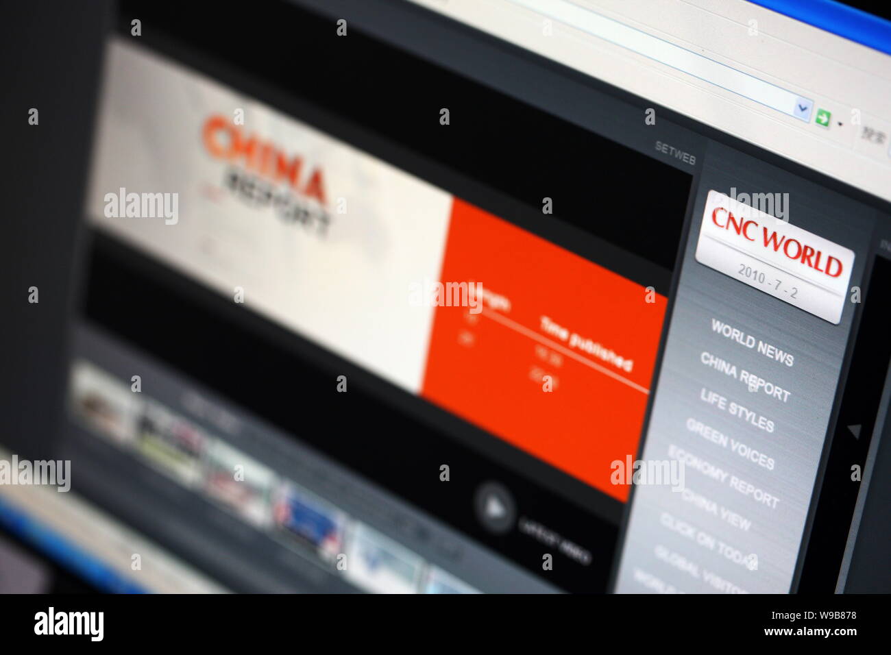 Tv news report screen shot hi-res stock photography and images - Alamy