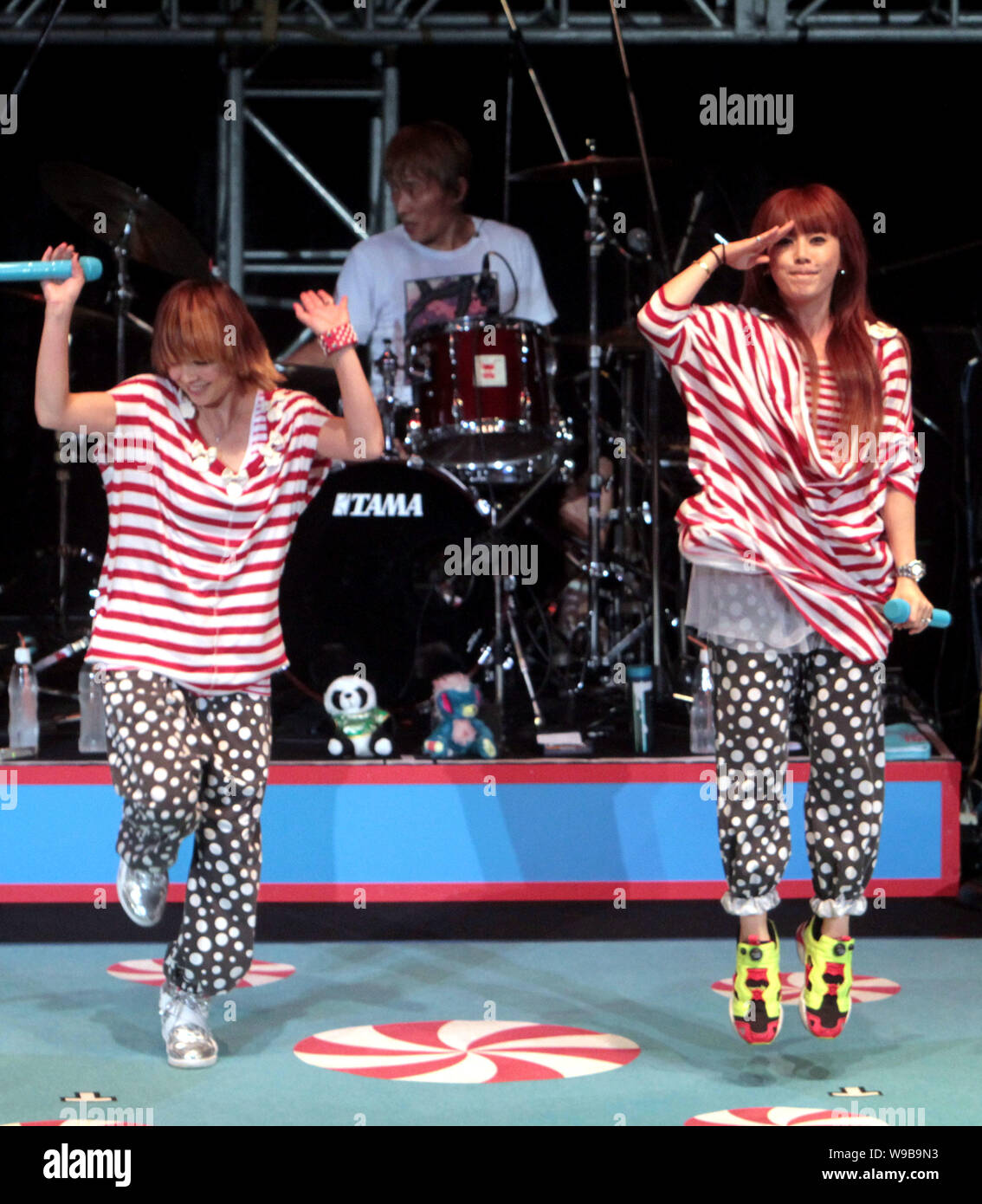 Japanese pop group hi-res stock photography and images - Alamy