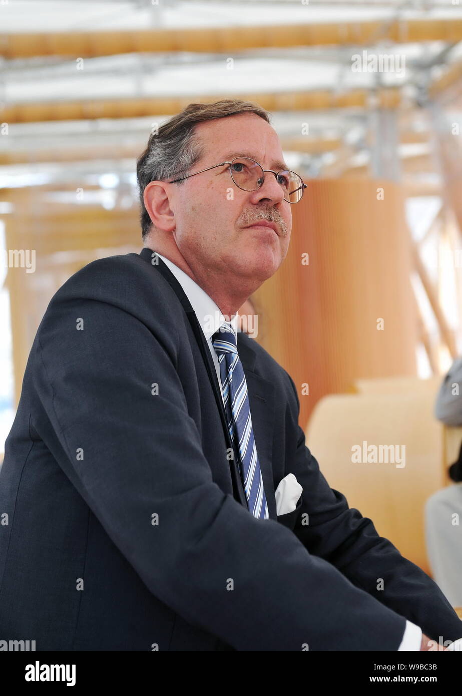 The German representative for the Expo, Ambassador Dr. Wolfgang Roehr ...