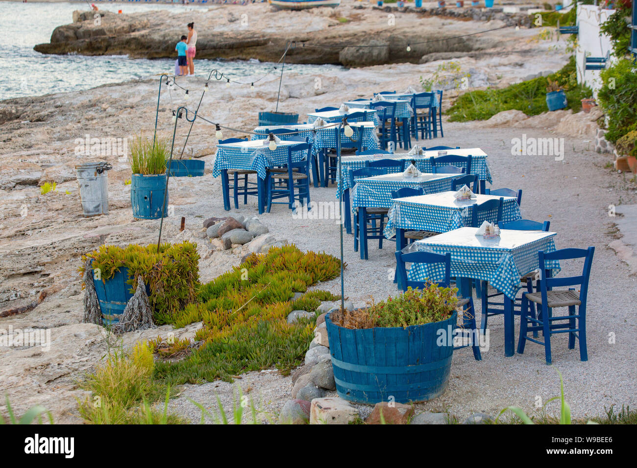 Tavern by the sea hi-res stock photography and images - Alamy
