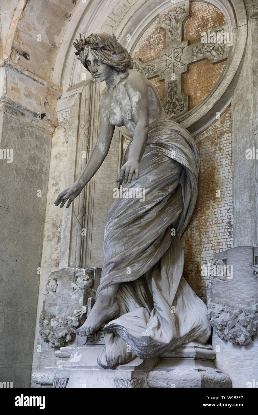 Monumental cemetery of staglieno hi-res stock photography and images ...