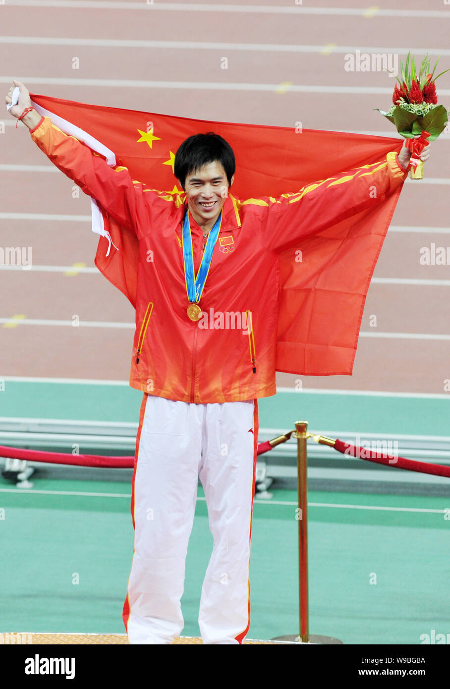 Mens pole vault medal ceremony hi-res stock photography and images - Alamy