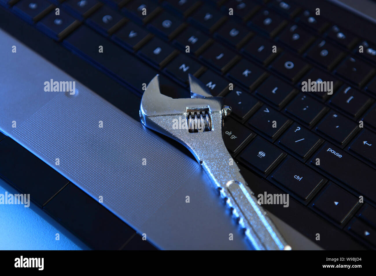 Service repairing key keyboard hi-res stock photography and images - Alamy