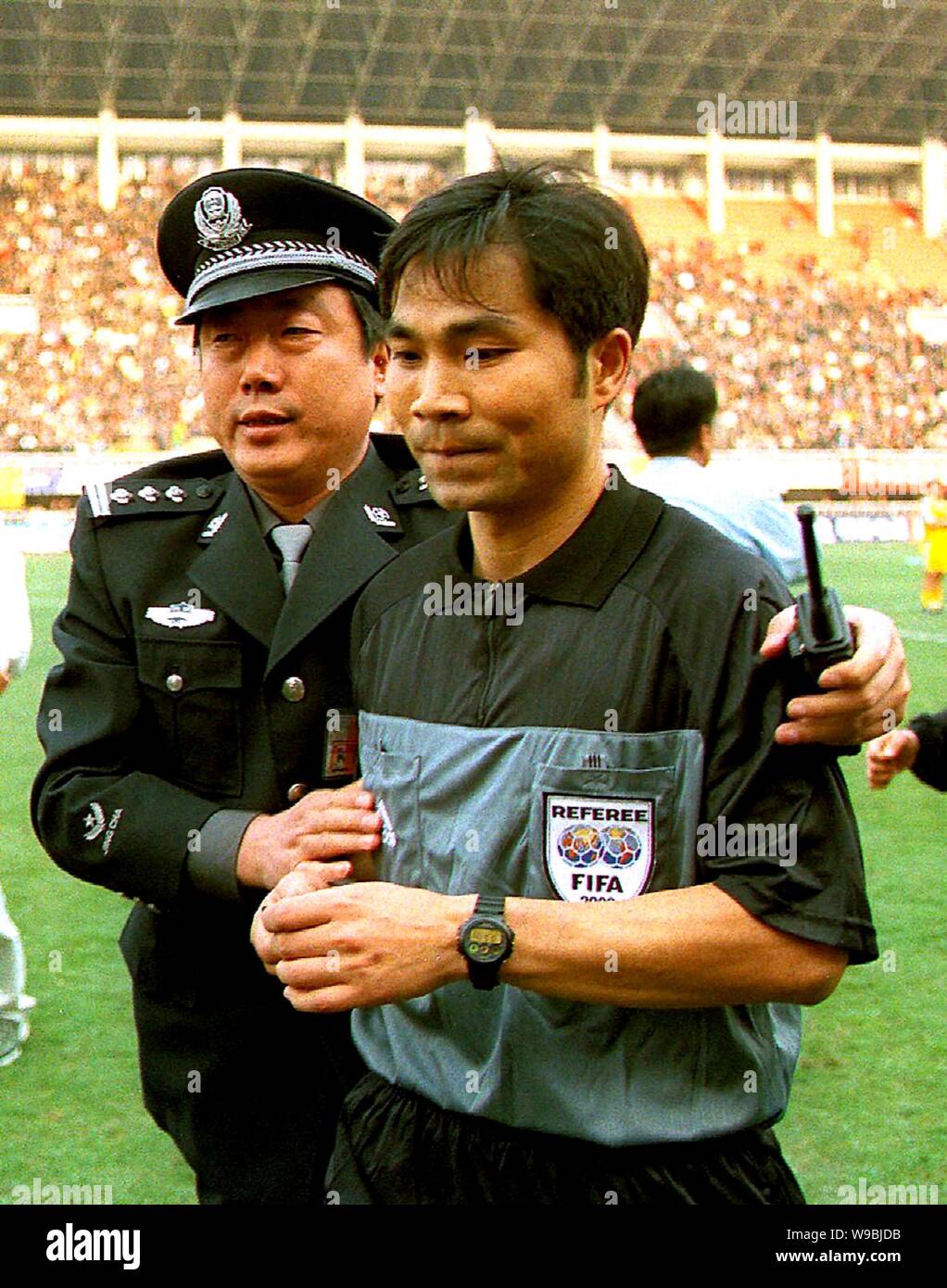 Chinese referee hi-res stock photography and images - Alamy