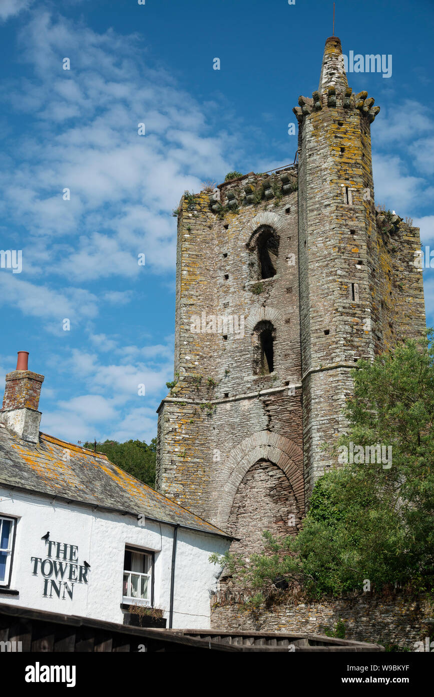 Chantry, and Tower Inn, Slapton, Devon, UK Stock Photo - Alamy