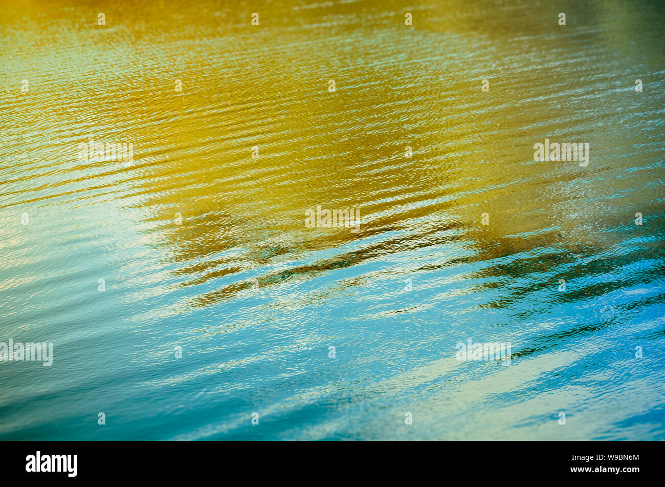 Pond texture hi-res stock photography and images - Alamy