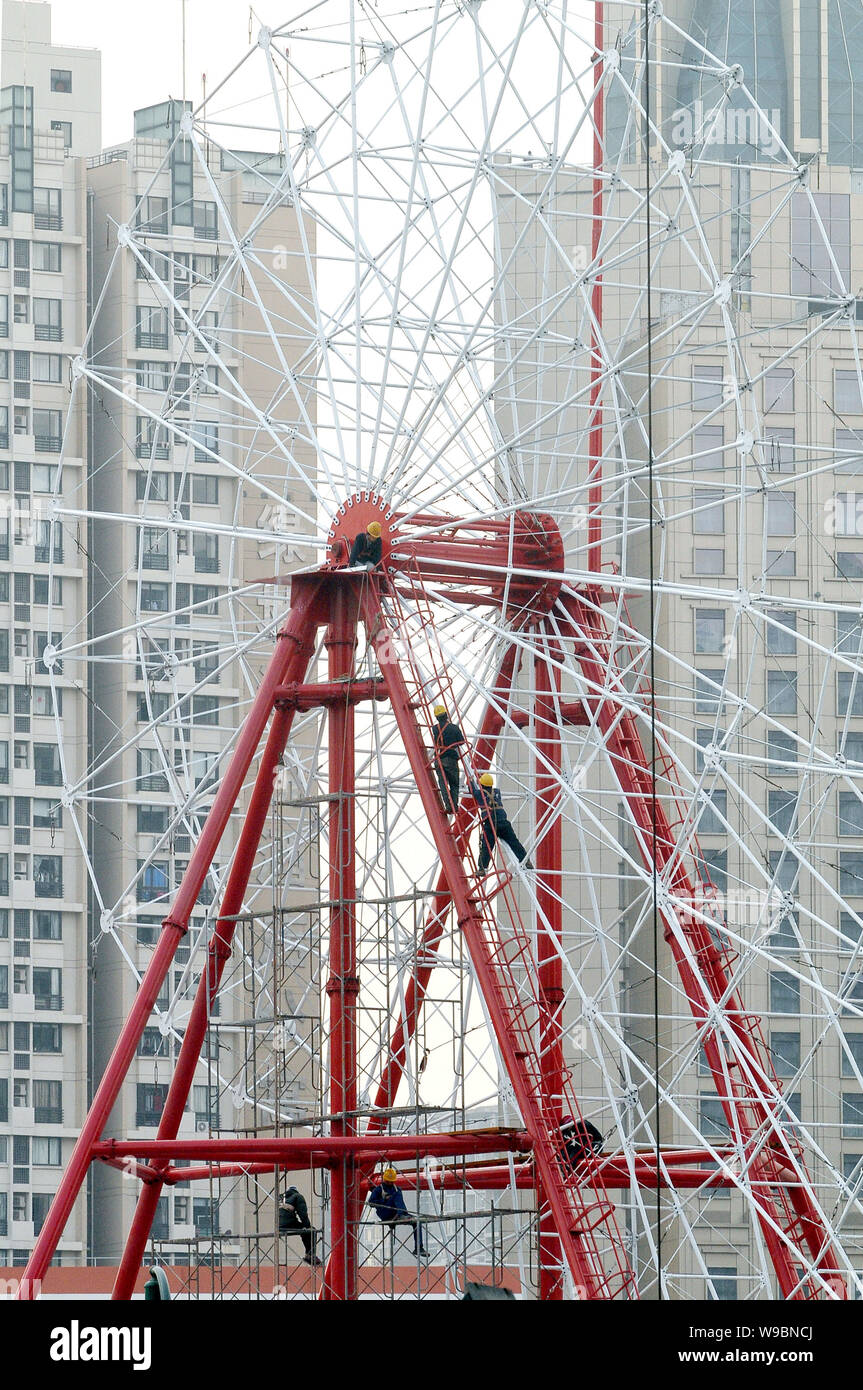 42 Meters High Resolution Stock Photography and Images - Alamy