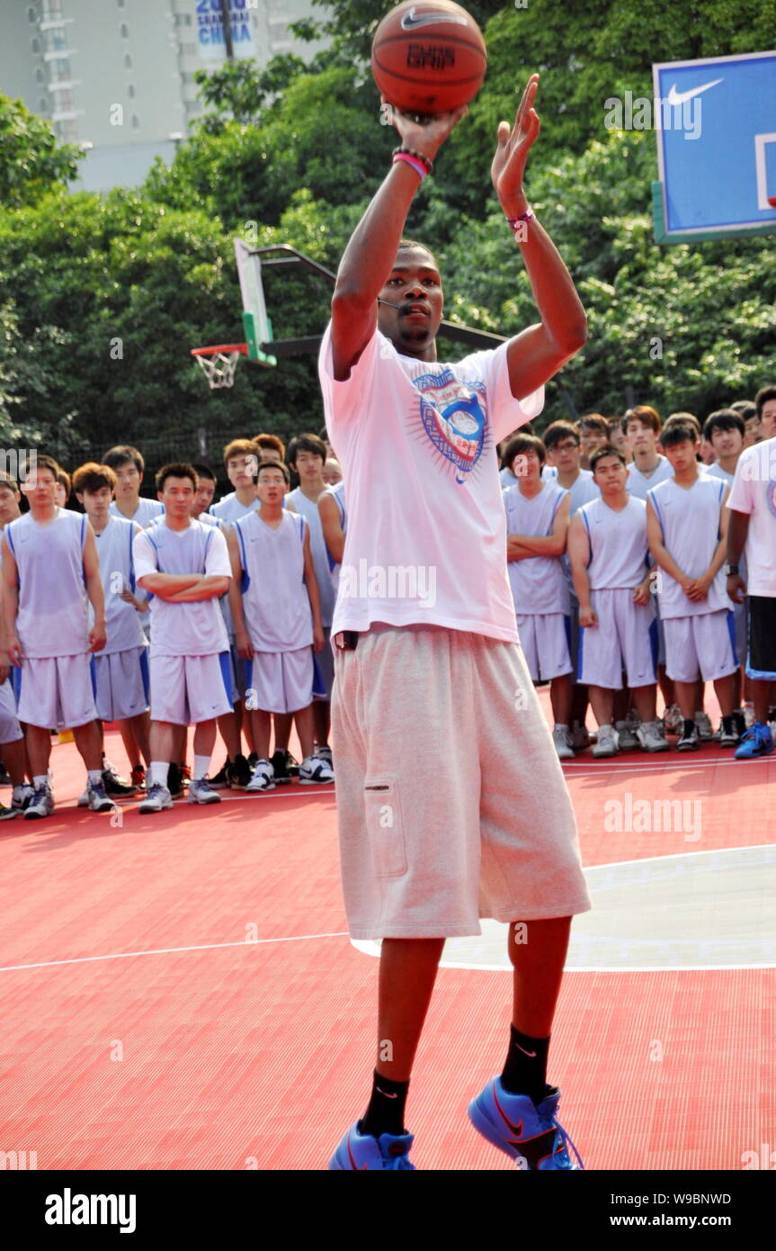 NBA player Kevin Durant of Oklahoma City shows his basketball skills ...