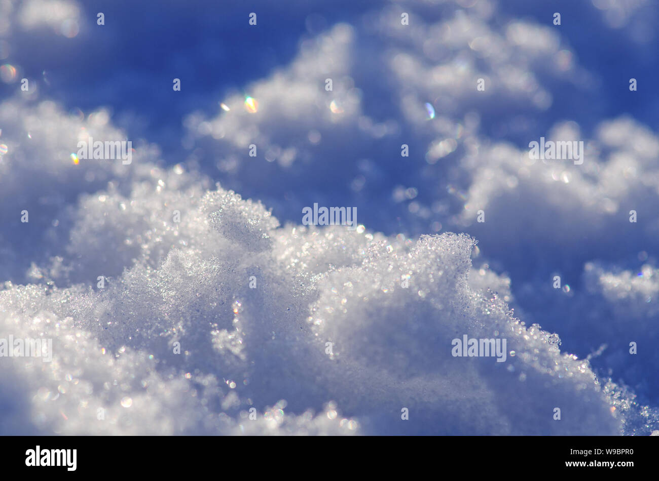 Natural winter background. Snow texture in blue tone Stock Photo - Alamy