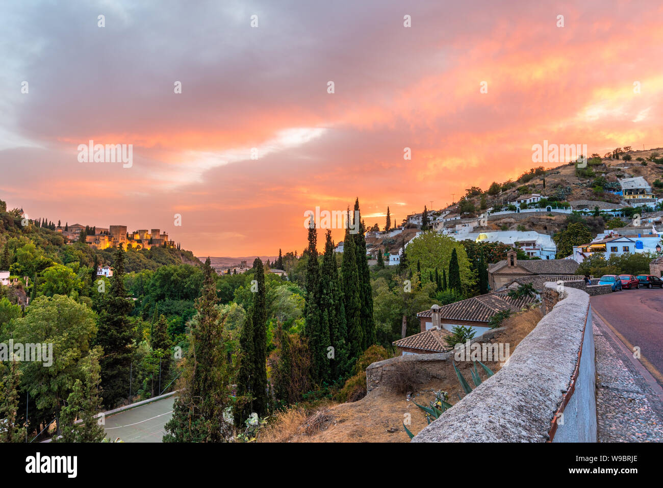 Granada sacromonte cave hi-res stock photography and images - Alamy