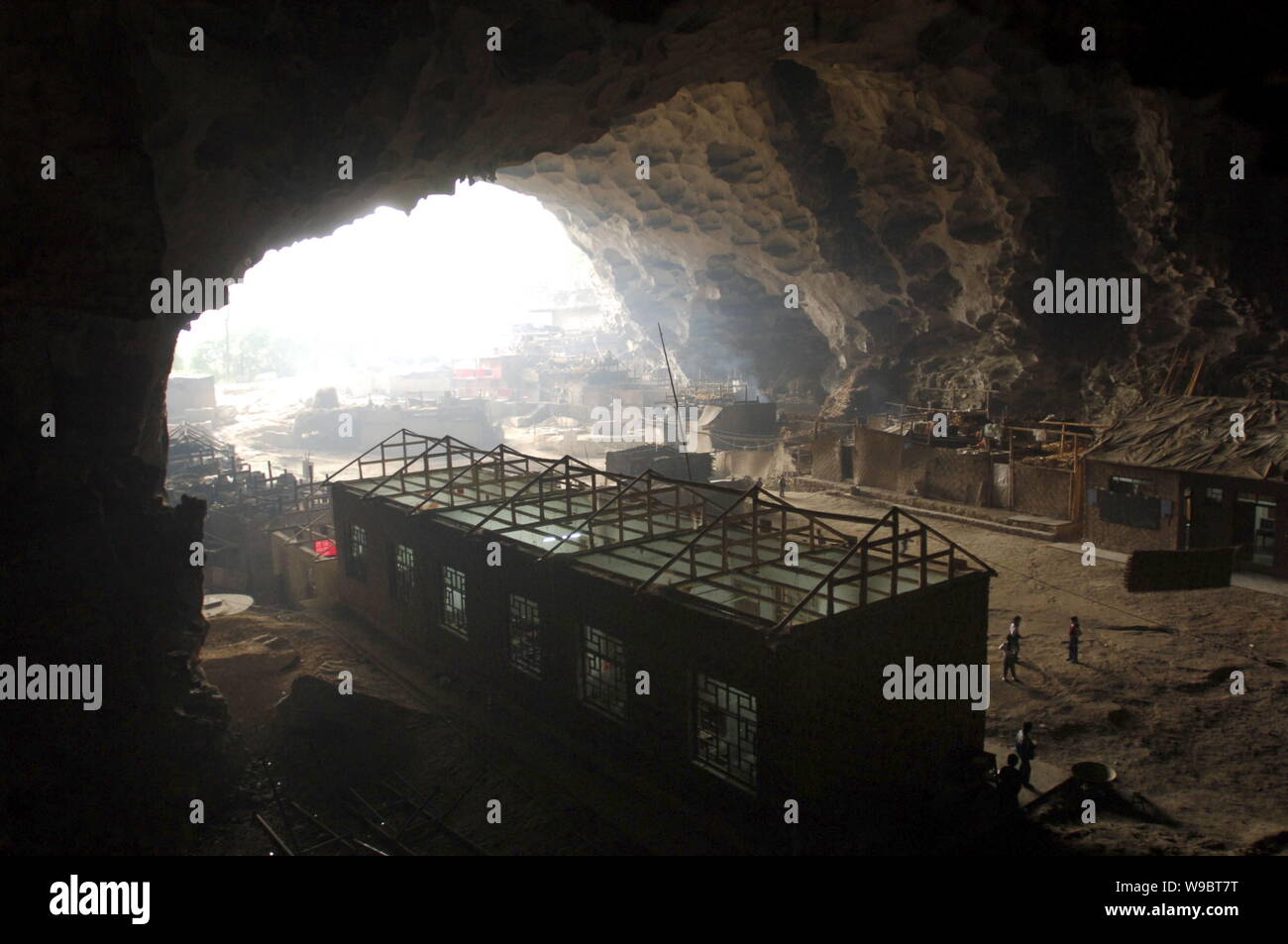 Zhongdong village hi-res stock photography and images - Alamy