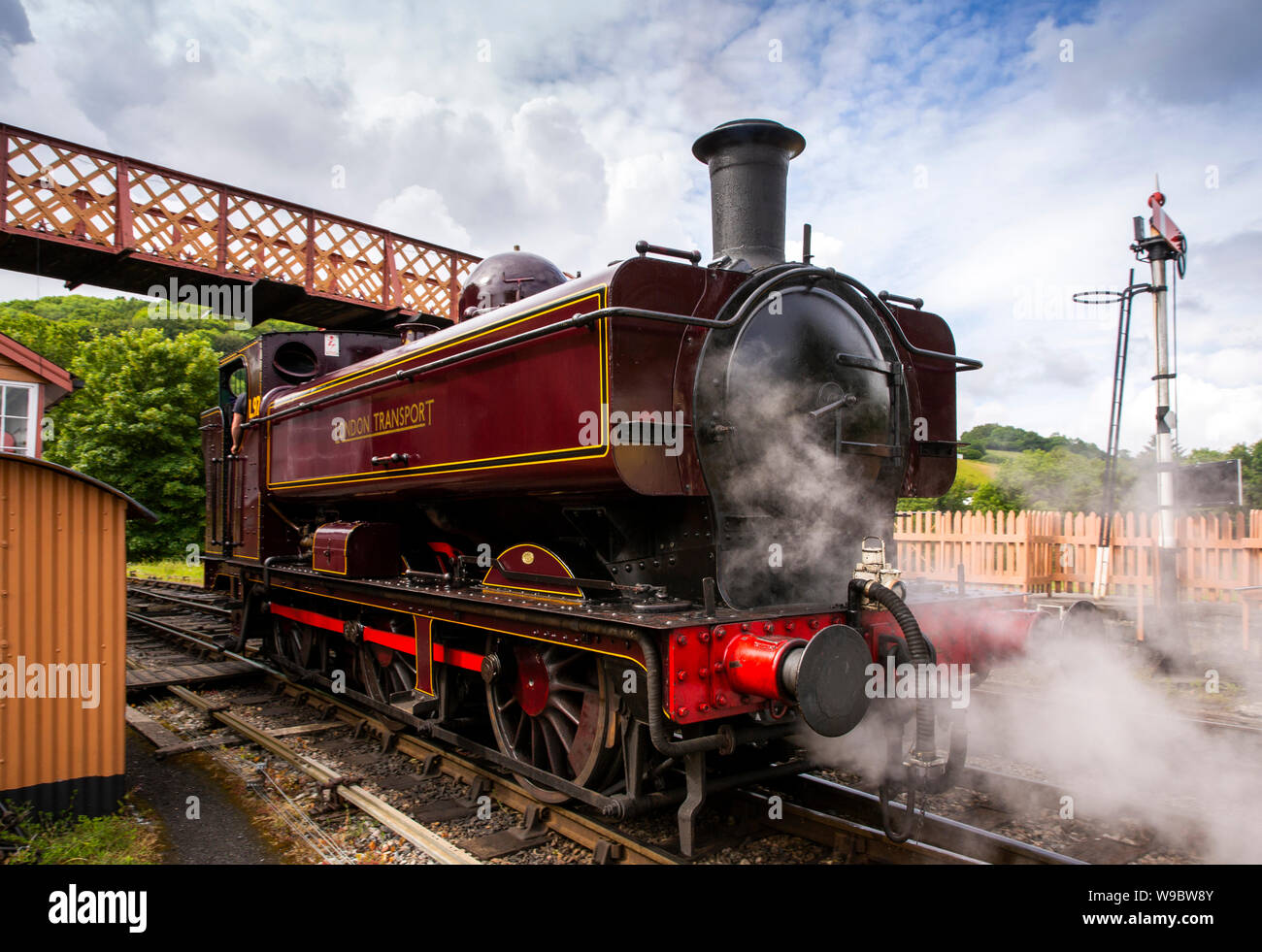 6400 class hi-res stock photography and images - Alamy
