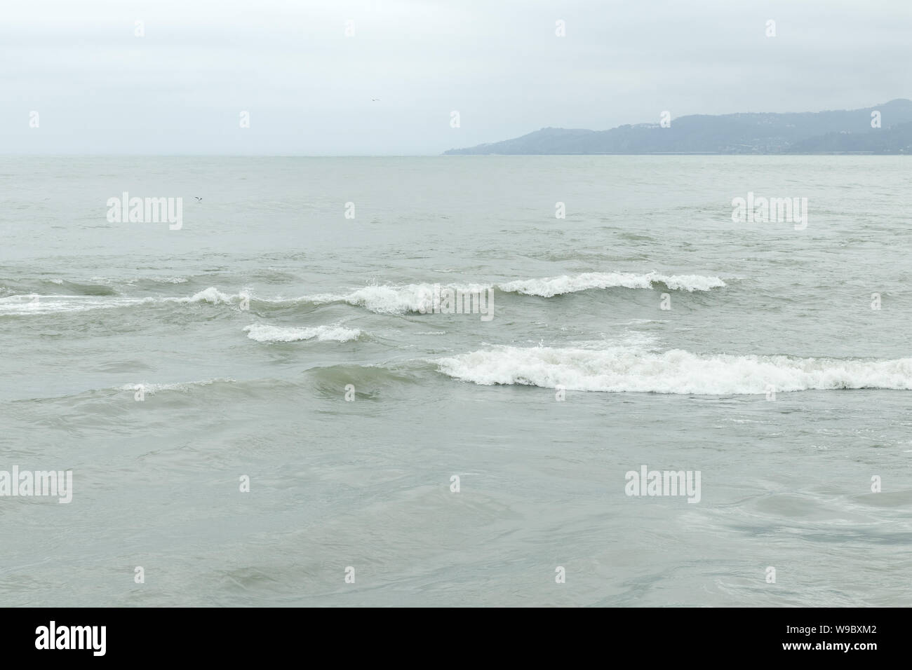 Seawater waves hi-res stock photography and images - Alamy