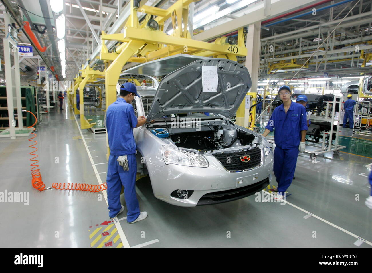 Geely production line hi-res stock photography and images - Alamy