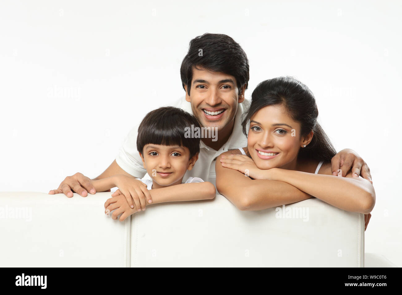 Portrait of a family smiling Stock Photo - Alamy