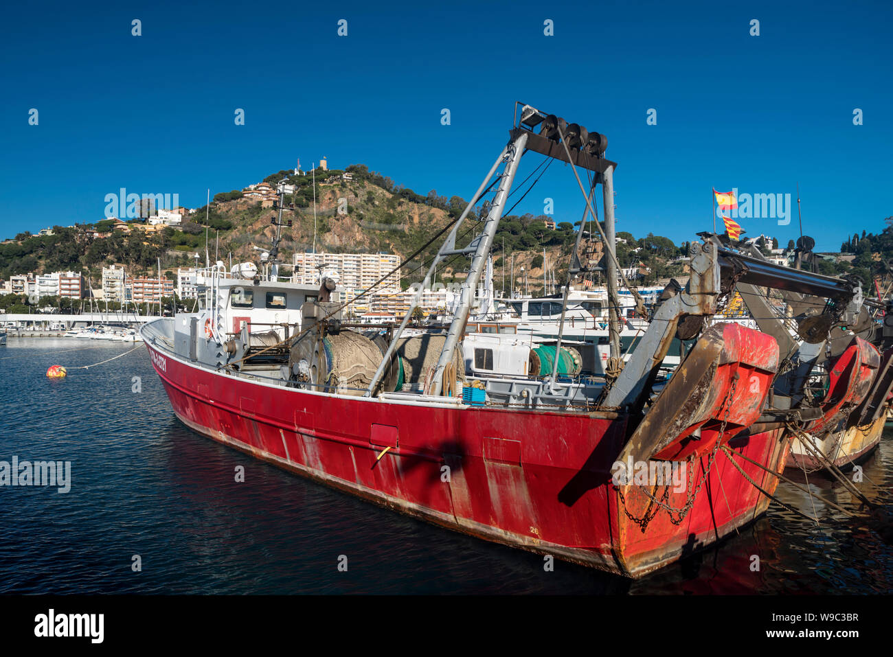 Commercial fishing boat port hi-res stock photography and images - Alamy