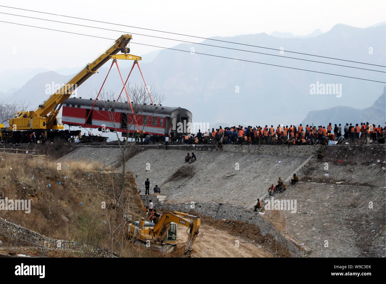 Lifting carriage hi-res stock photography and images - Alamy