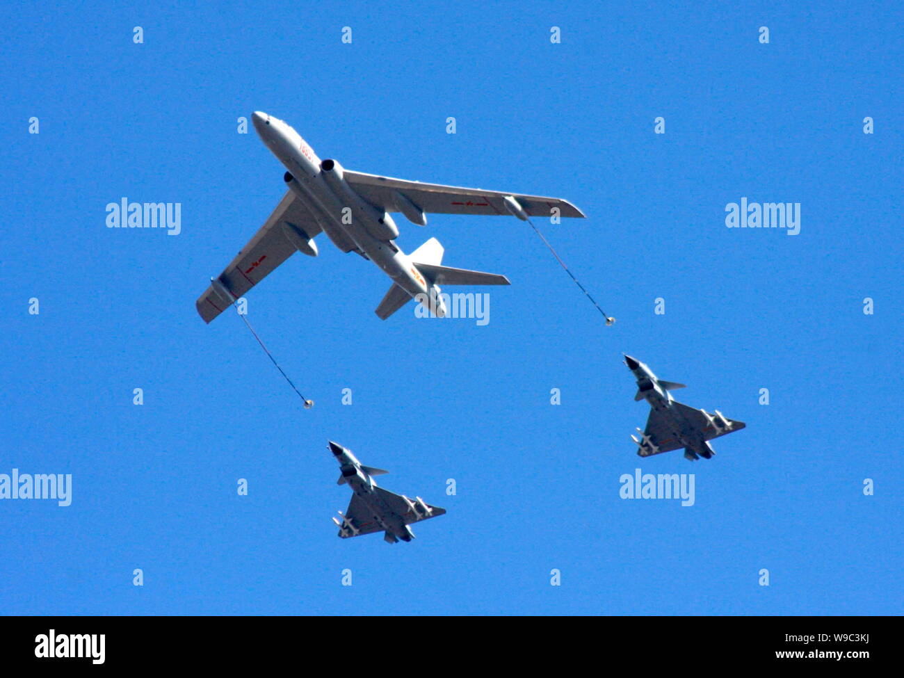 Chinese fighter jets and a refuelling plane of PLA (Peoples Liberation ...