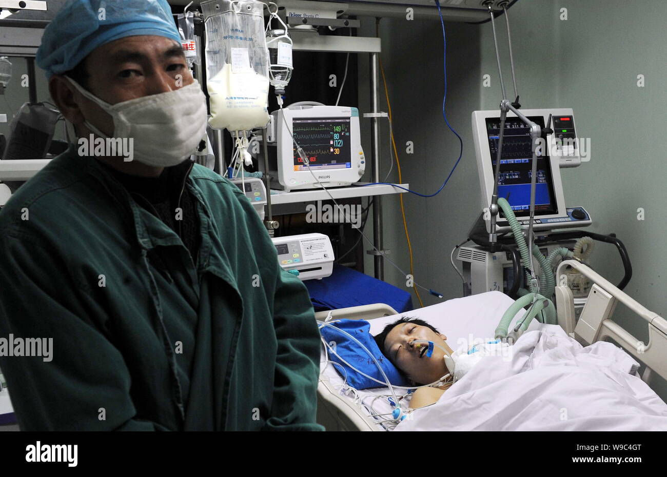 Family members icu hi-res stock photography and images - Alamy