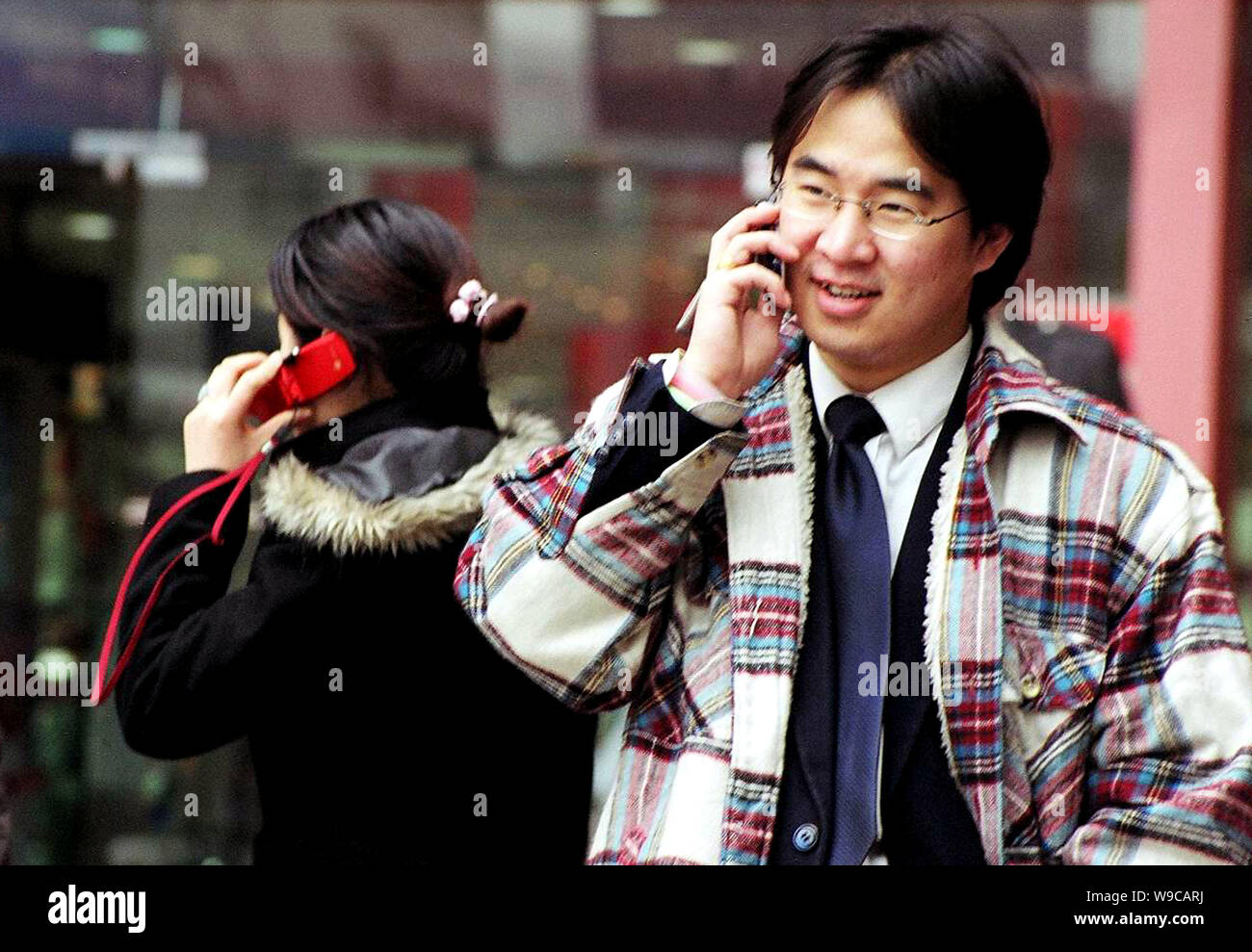 Waive hi-res stock photography and images - Alamy