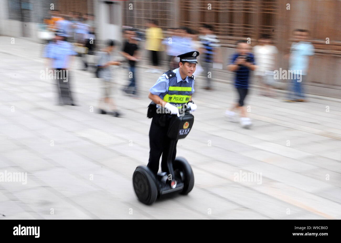 Segway police vehicle hi-res stock photography and images - Alamy