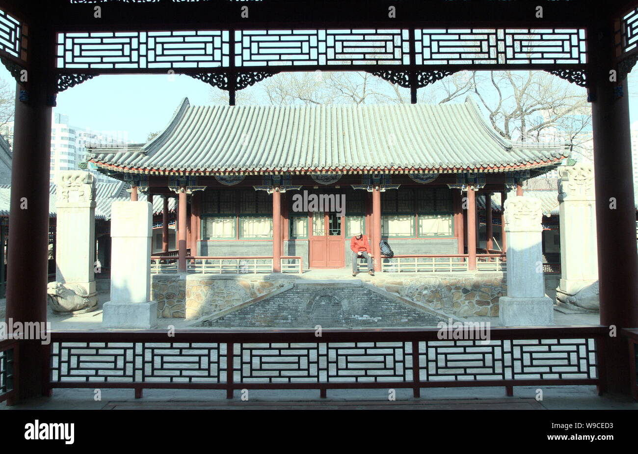 Baiyun guan beijing hi-res stock photography and images - Alamy