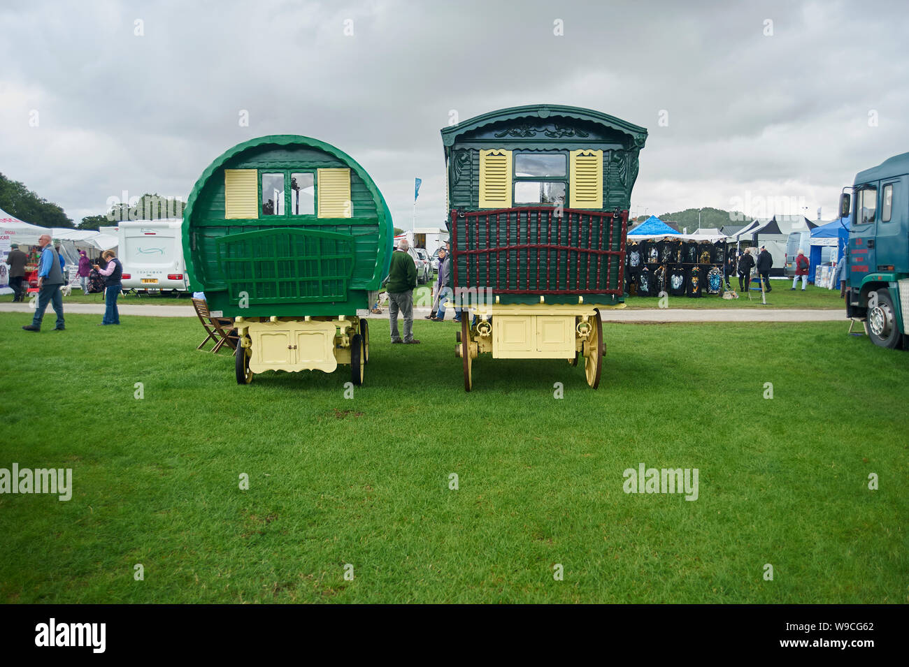 Gypsy caravan wheel hi-res stock photography and images - Alamy
