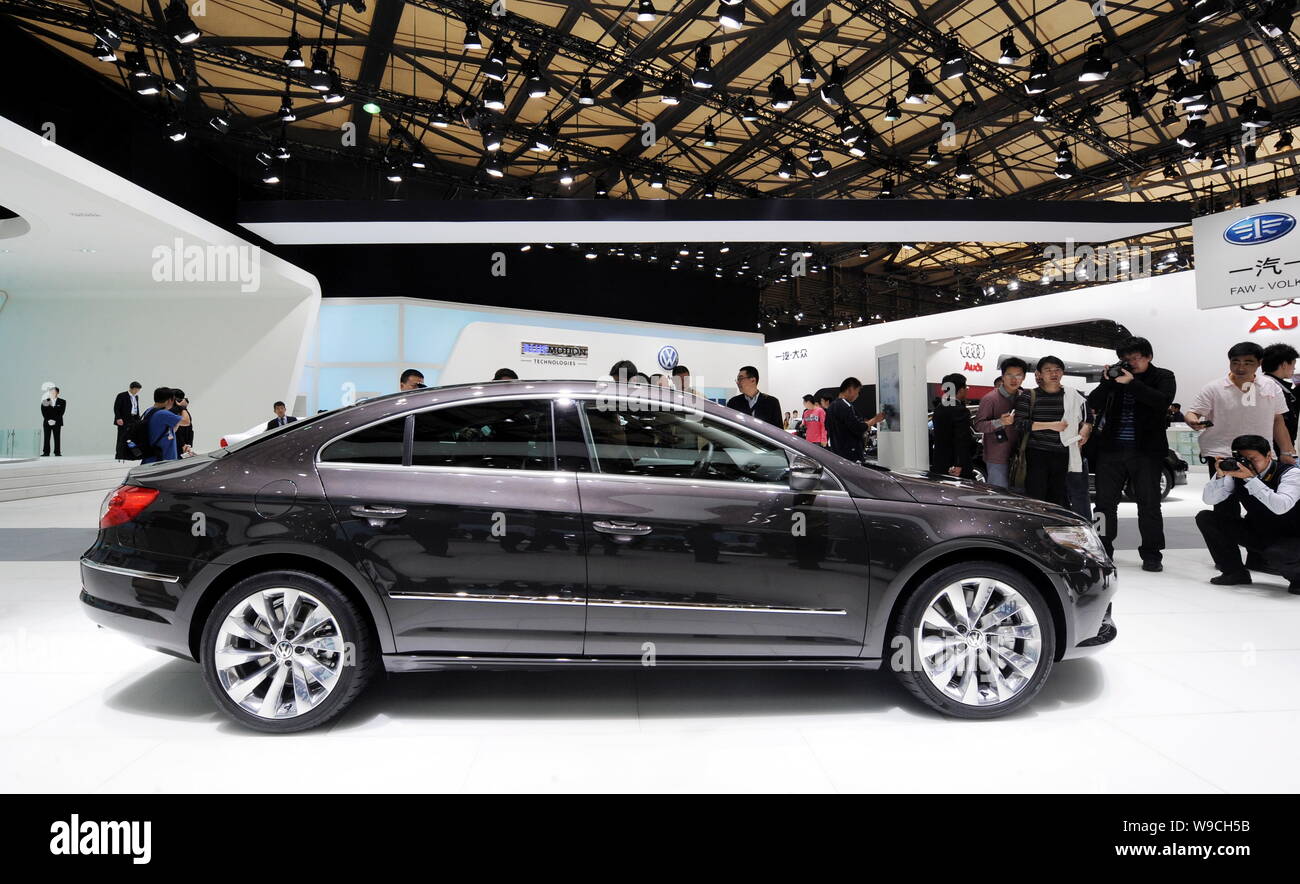 Passat Cc High Resolution Stock Photography and Images - Alamy
