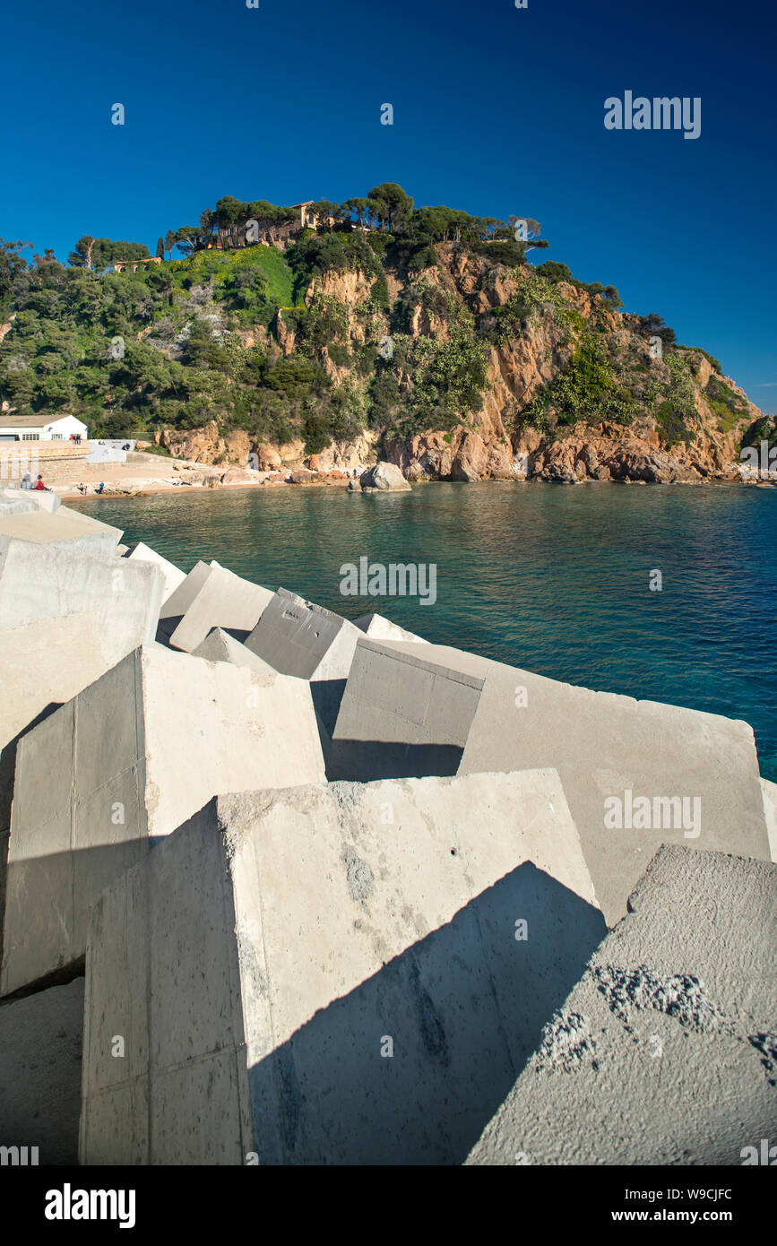 SEA DEFENSES PORT OF BLANES PUNTA DE SANTA ANNA BLANES COSTA BRAVA ...