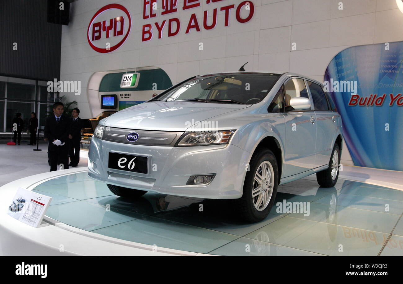 A BYD e6 is on display at the 7th China (Guangzhou) International ...
