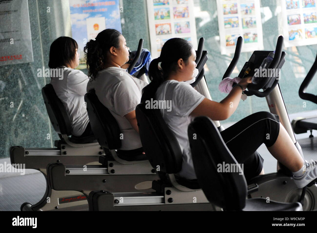Overweight children camp hi-res stock photography and images - Alamy