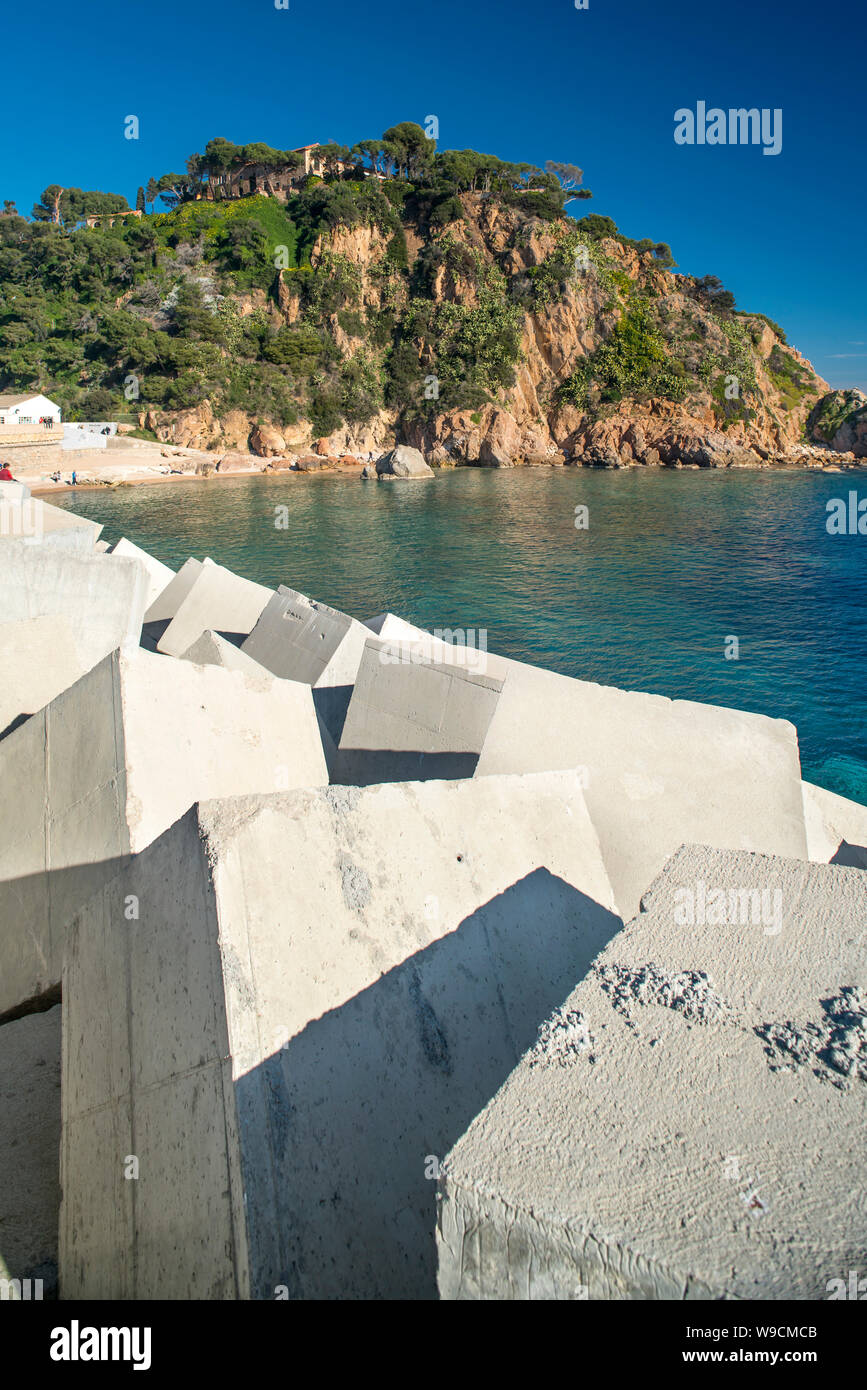 SEA DEFENSES PORT OF BLANES PUNTA DE SANTA ANNA BLANES COSTA BRAVA ...
