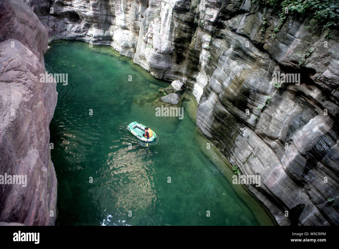Mount yuntai hi-res stock photography and images - Alamy