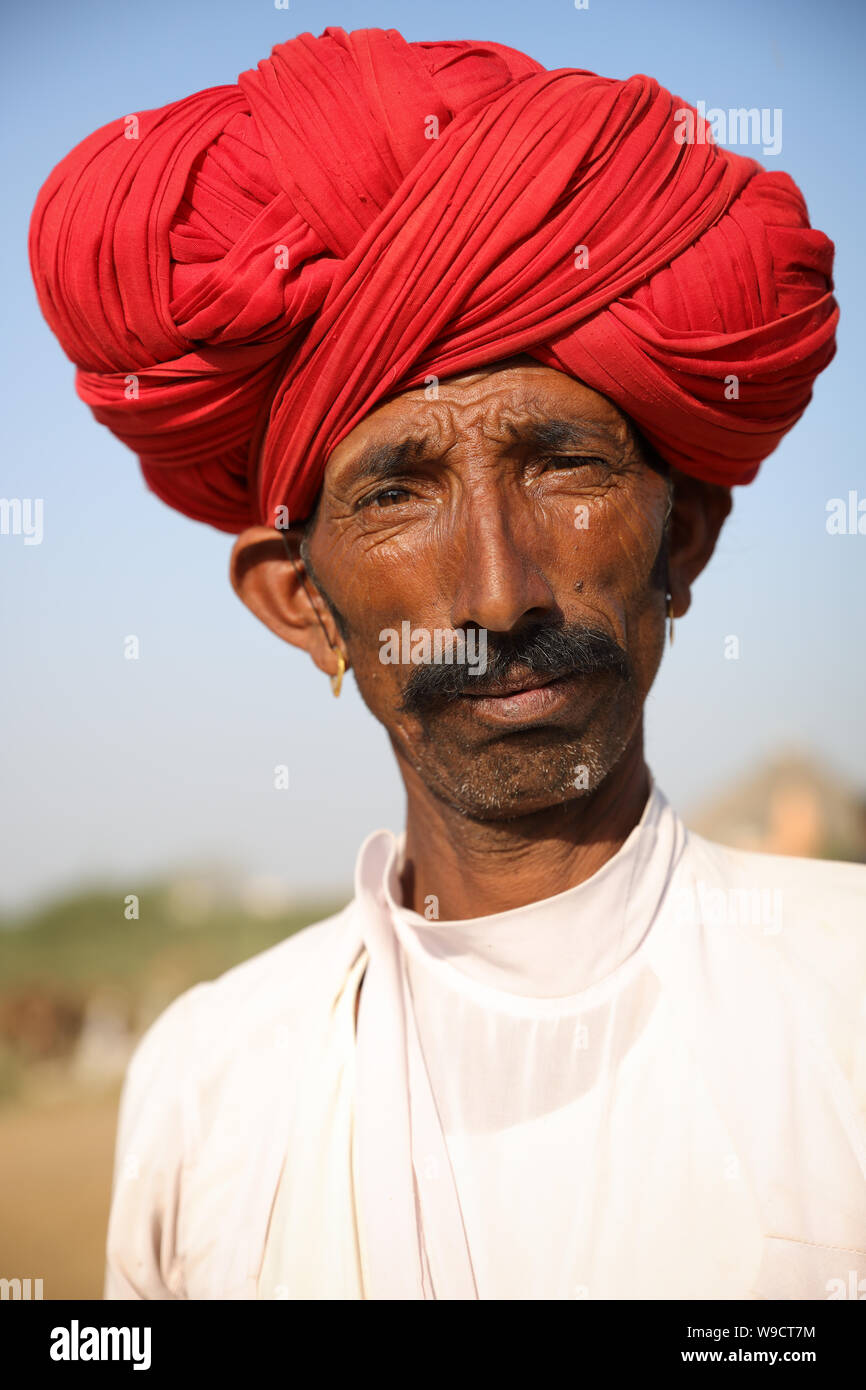 Rabari costume hi-res stock photography and images - Alamy