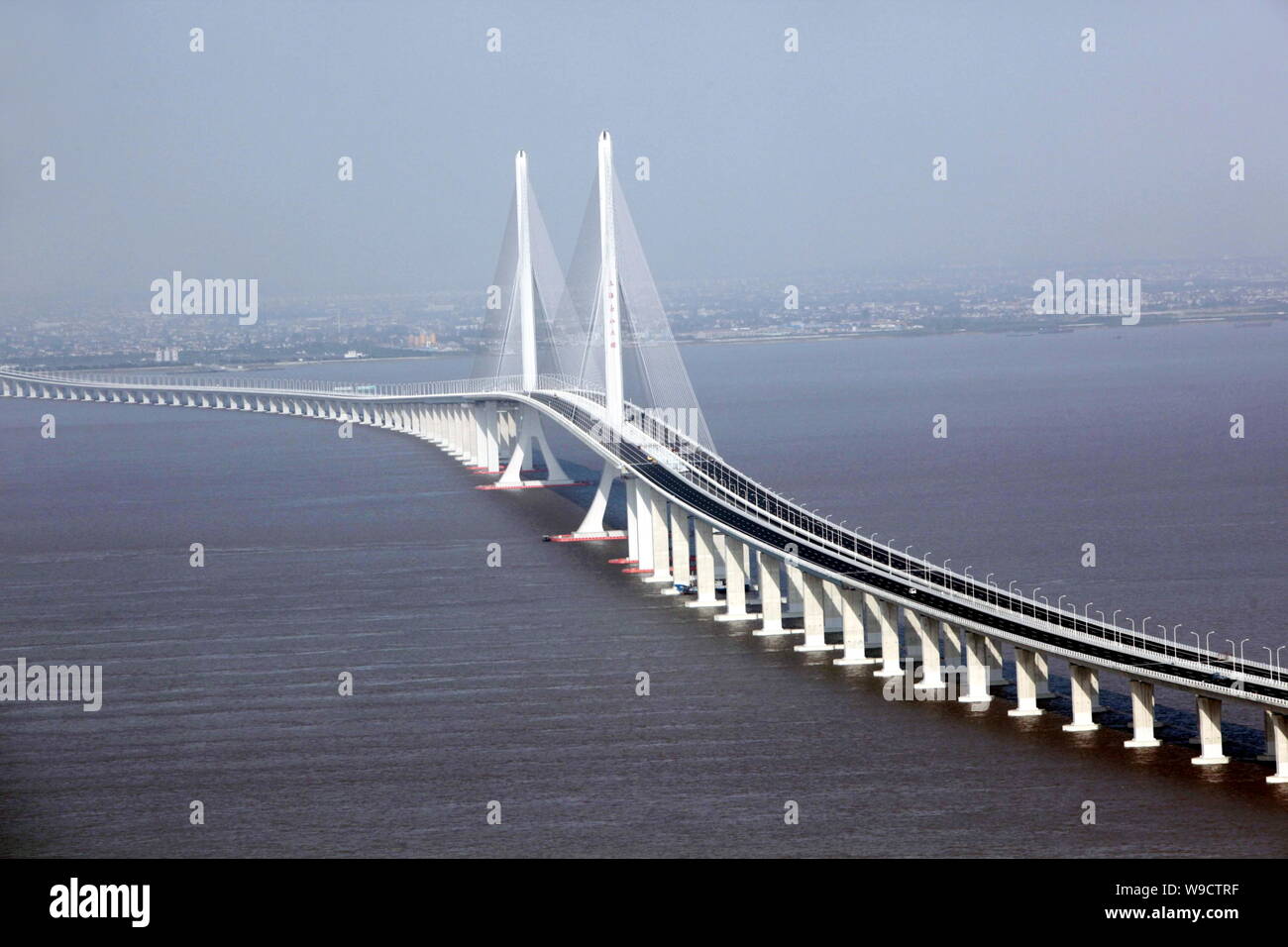 Aerial view of the Shanghai Yangtze River Bridge which links Chongming ...